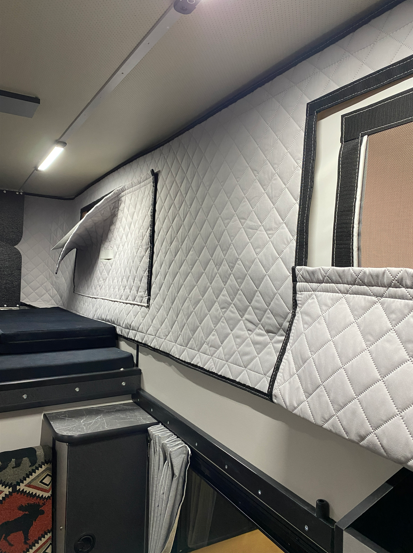 Four Wheel Camper Quilted Thermal Pack (Please read ordering informati ...